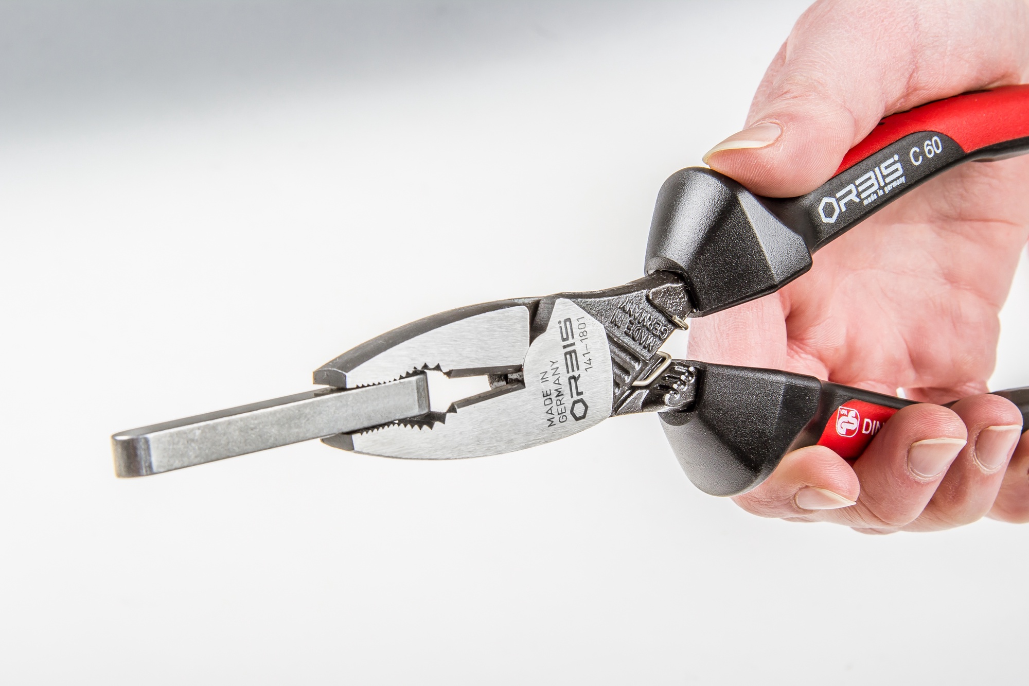 Knaibles universāls/mehāniķiem Orbis 141-1801/26RR, 180 mm - Ksenukai.lv