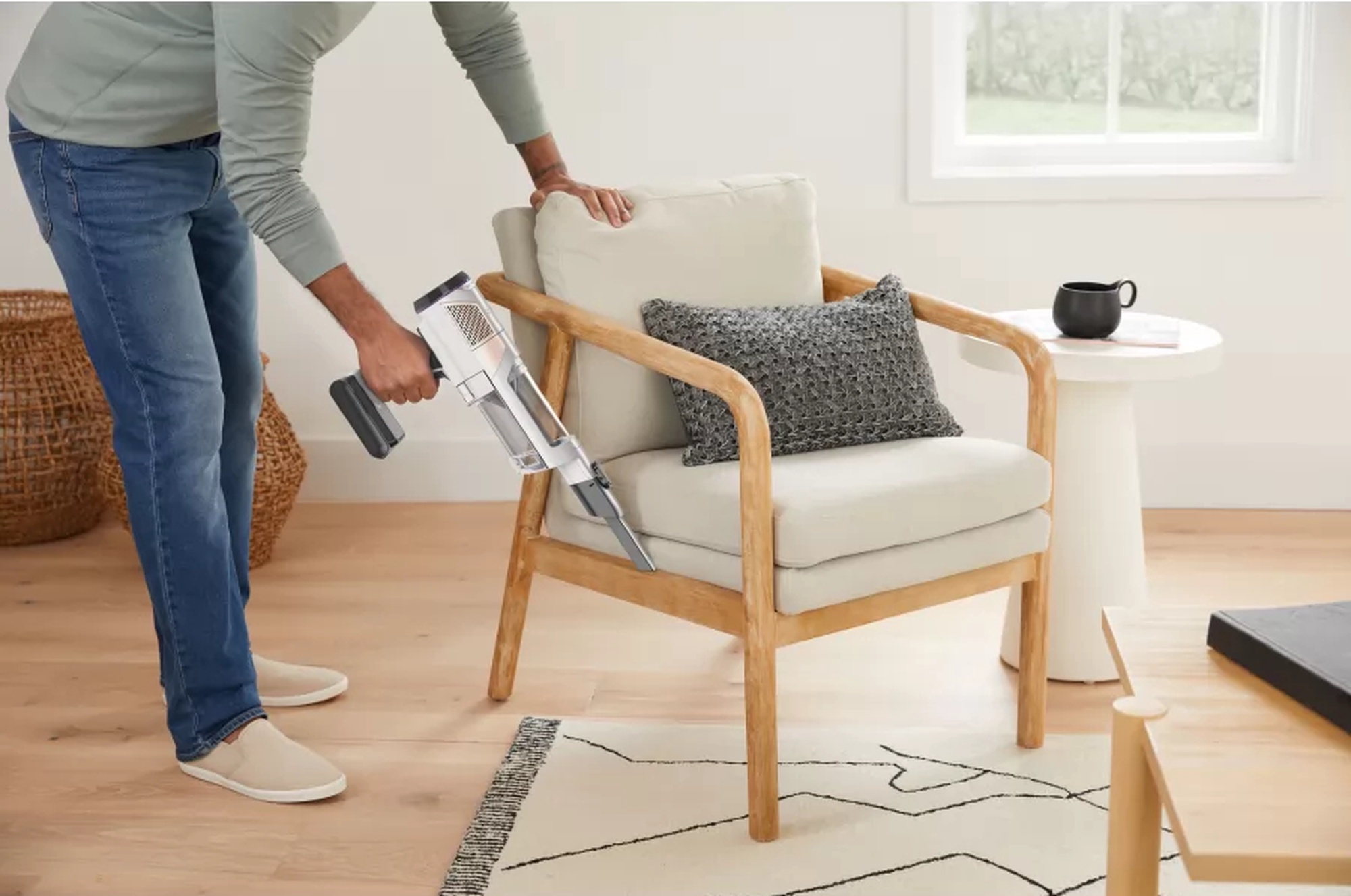 Dulkių siurblys - šluota Shark Detect Pro Clean & Empty IW3612EUT - 1a.lt
